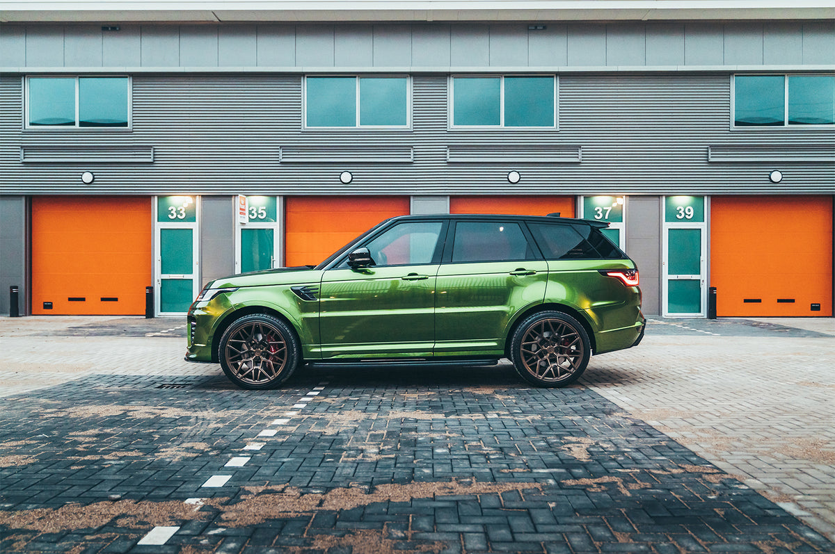 Land Rover Range Rover - Supergloss Mamba Green – Inozetek USA